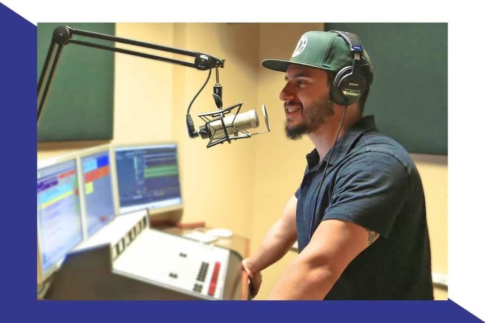 Home - WorldCast Group